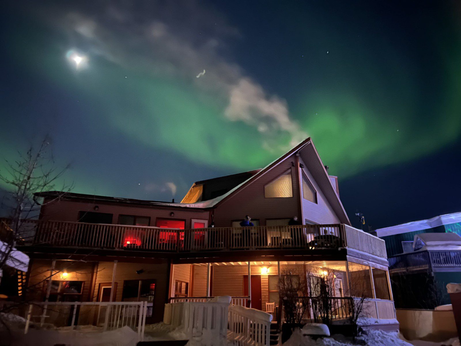 NN - The Aurora Bayside Inn, Northern Skies Room - Neighbourly North ...